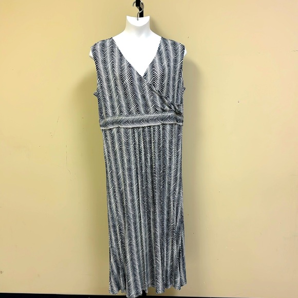 Talbots | Dresses | Plus Size Talbots Black And White Maxi Dress | Poshmark